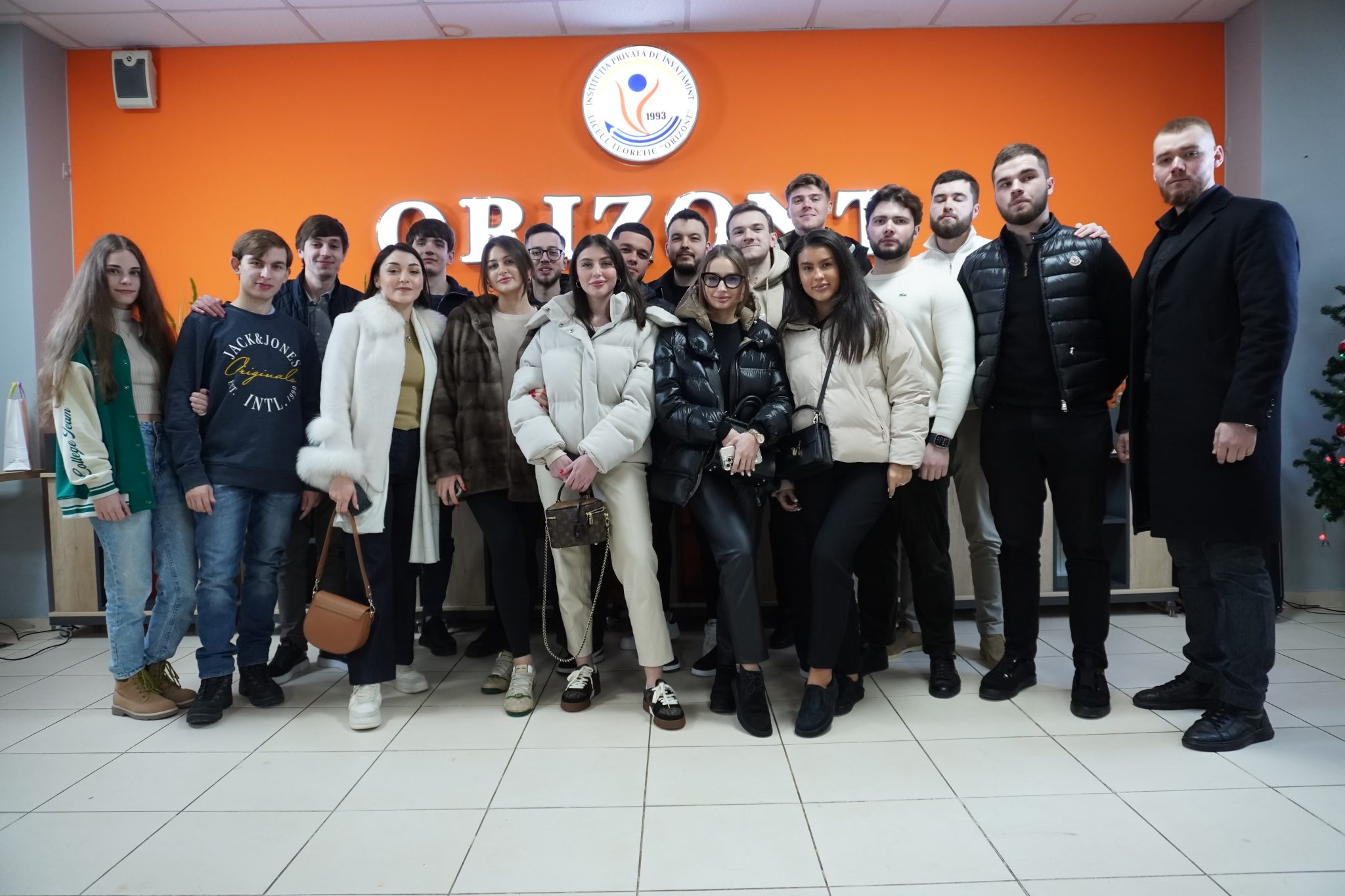 Home - Liceul Teoretic Orizont